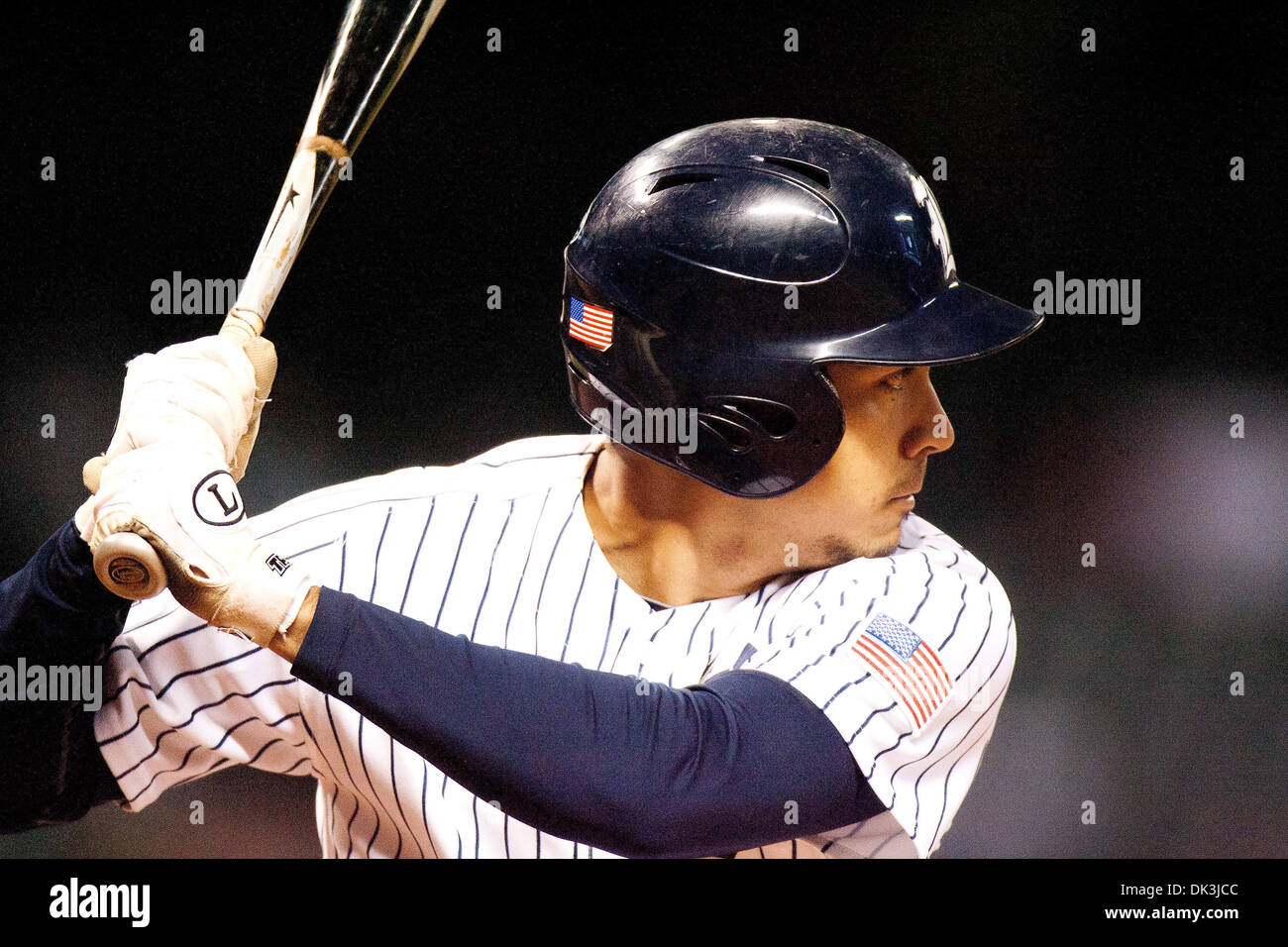 Anthony deleon hi-res stock photography and images - Alamy