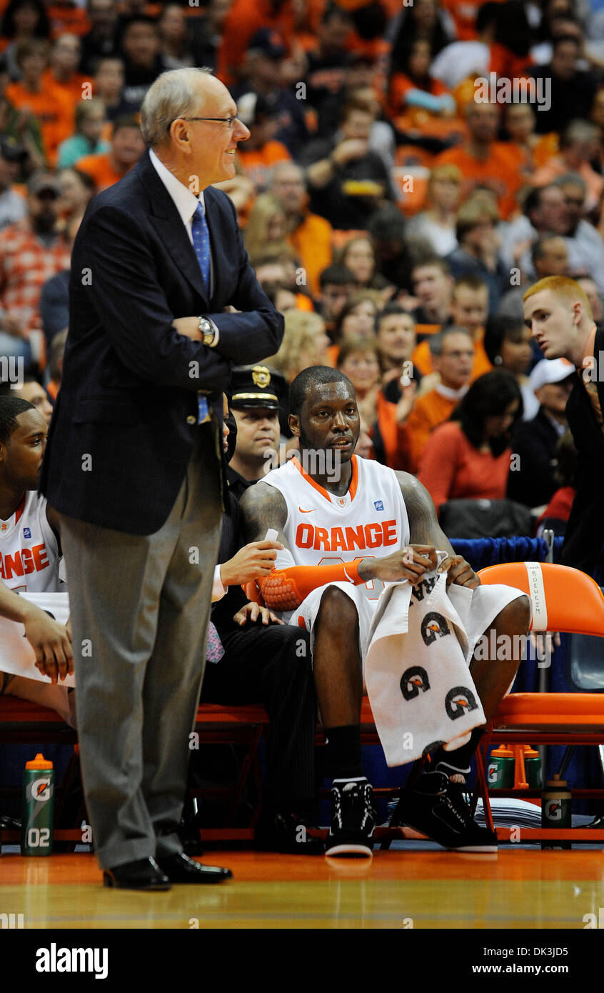 Syacuse basketball hi-res stock photography and images - Alamy