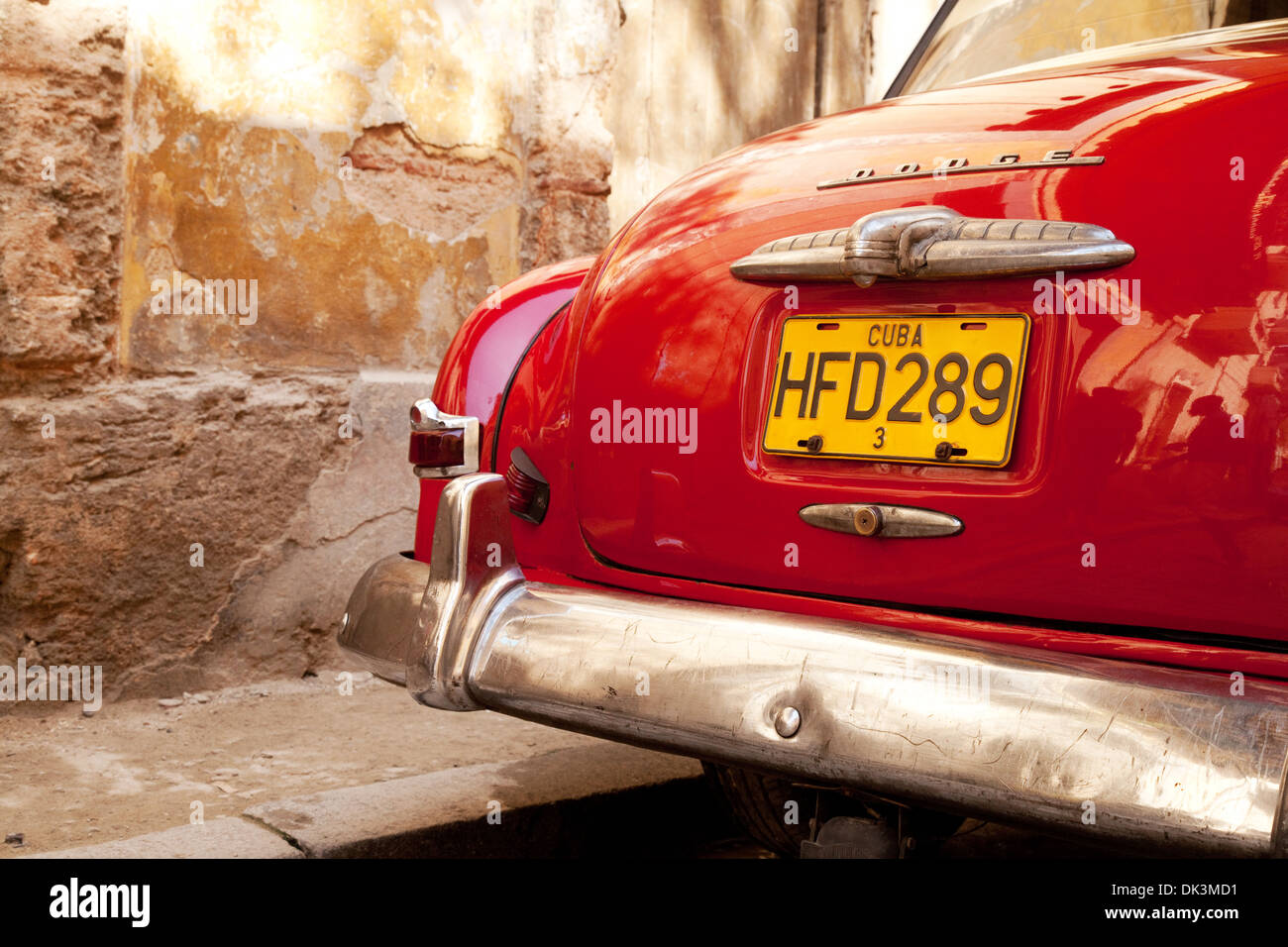 Red car number plate hi-res stock photography and images - Alamy