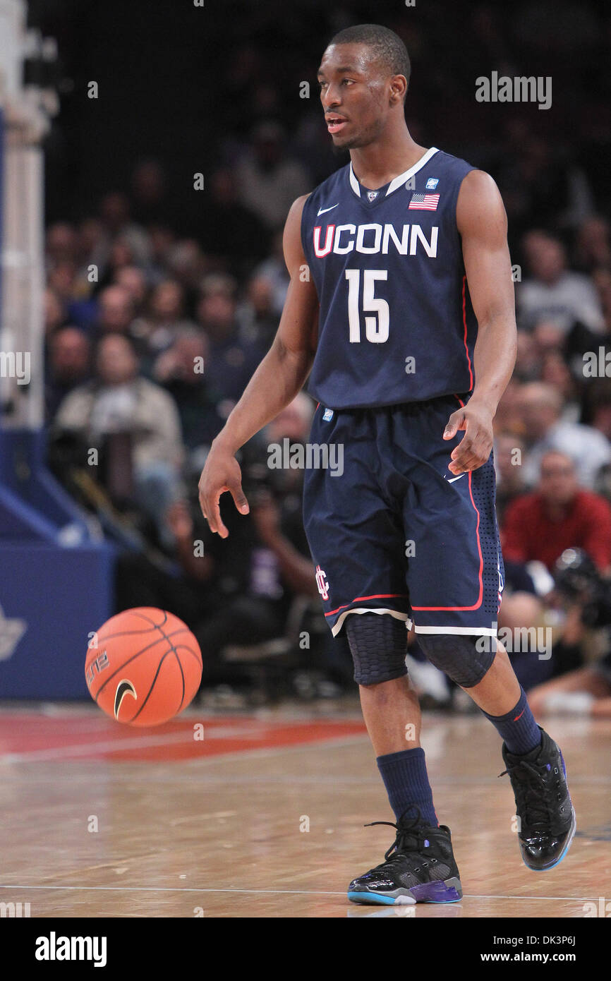 Kemba Walker Uconn Shoes