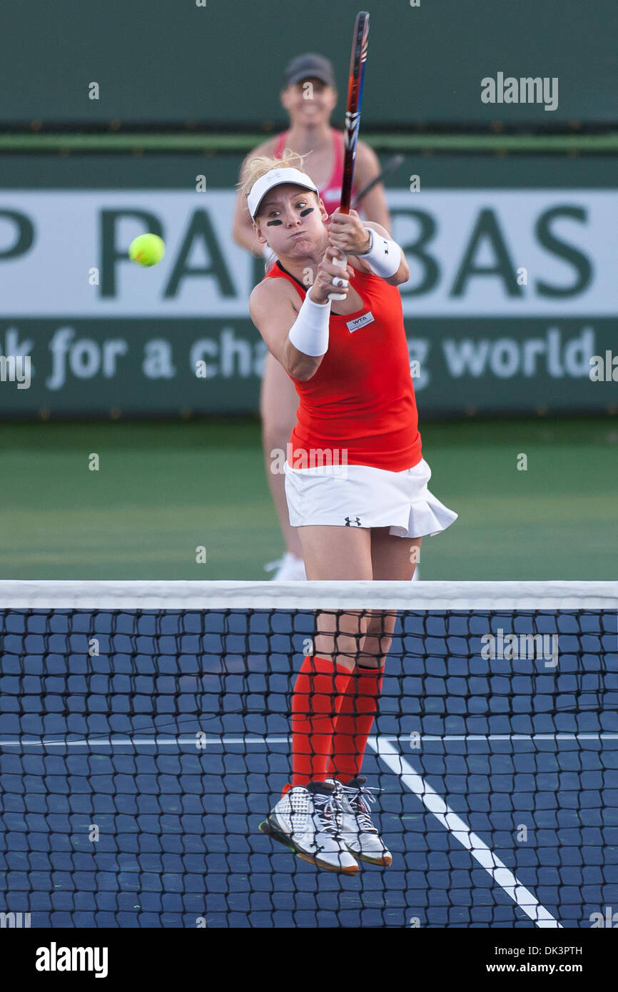 Bethanie mattek sands action image hi-res stock photography and images ...