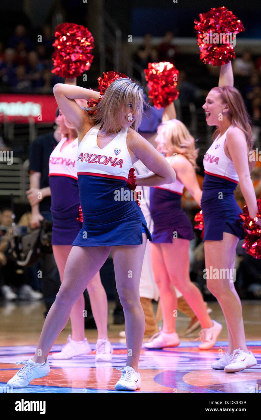 University Of Oregon Cheerleaders 2011