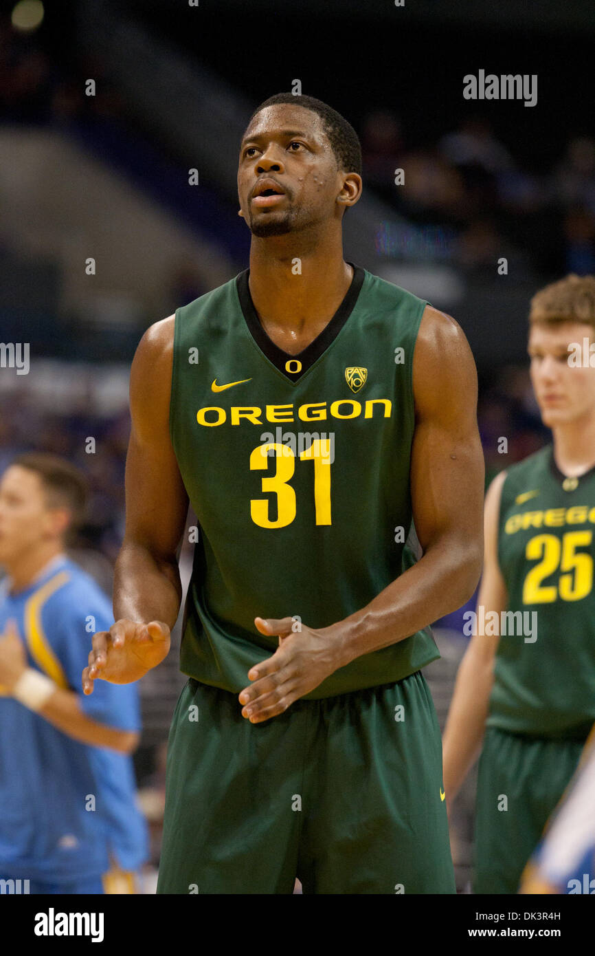 Mar. 10, 2011 - Los Angeles, California, U.S - Oregon Ducks forward ...