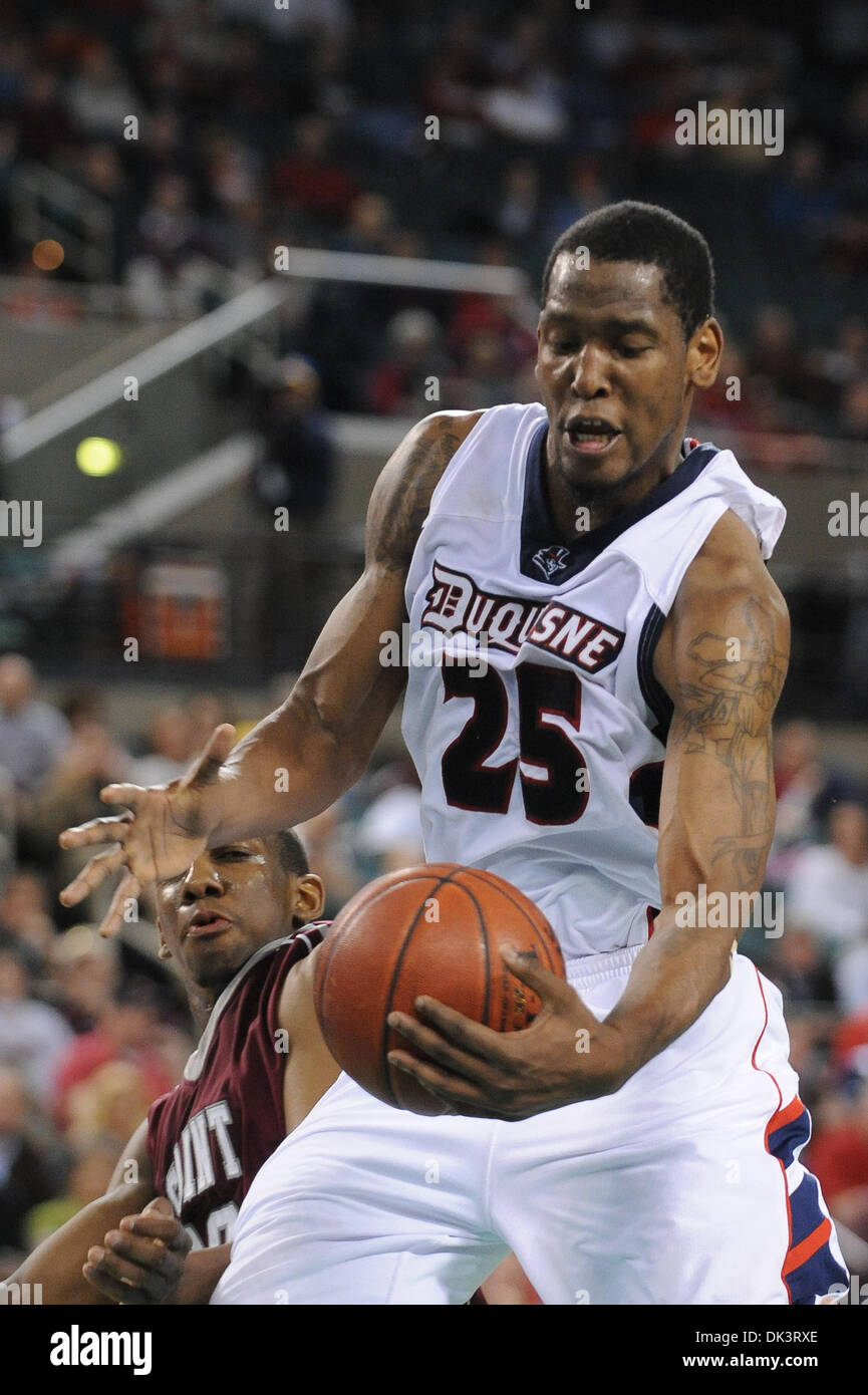 Mar. 11, 2011 - Atlantic City, New Jersey, U.S - Duquesne Dukes forward ...