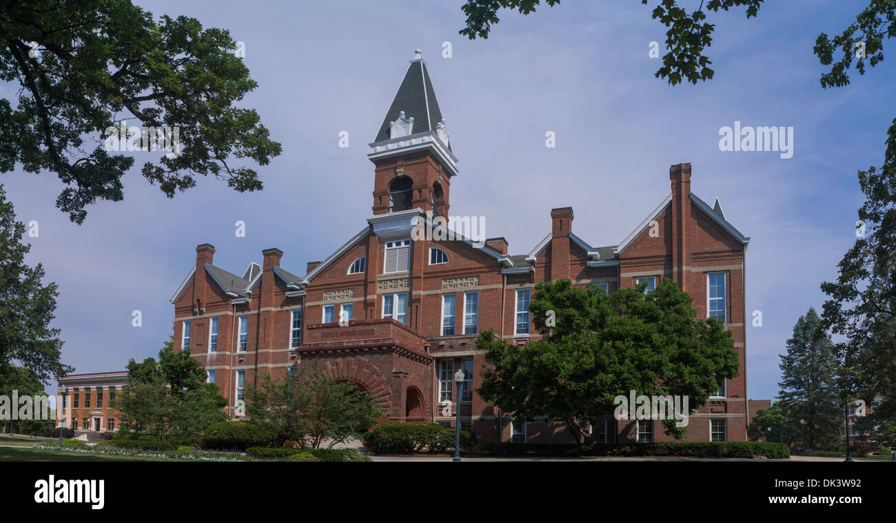 Universitys universities university hi-res stock photography and images ...