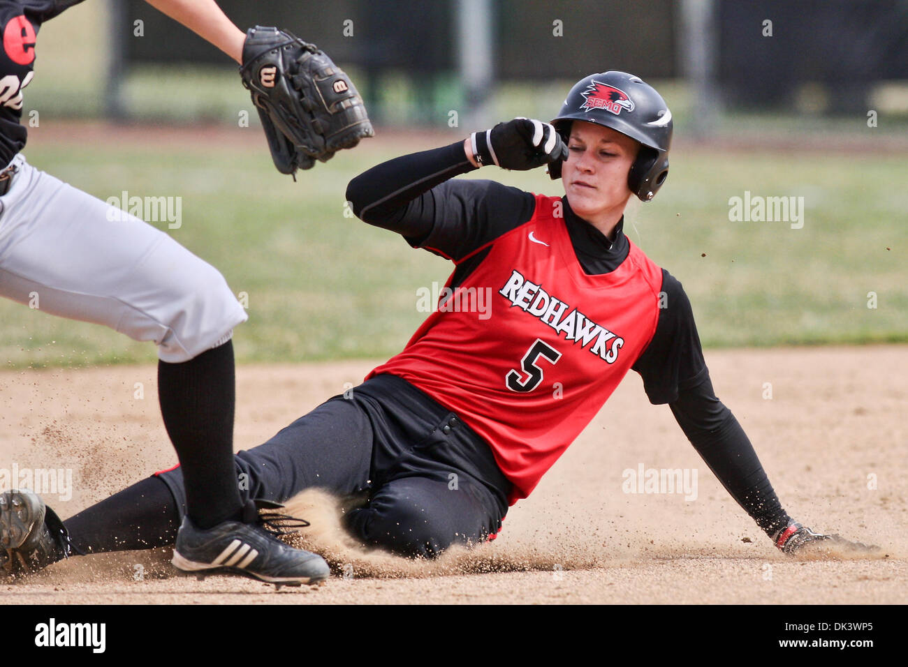 Mar. 12, 2011 - Edwardsville, Illinois, U.S - SEMO infield Renee Kertz ...