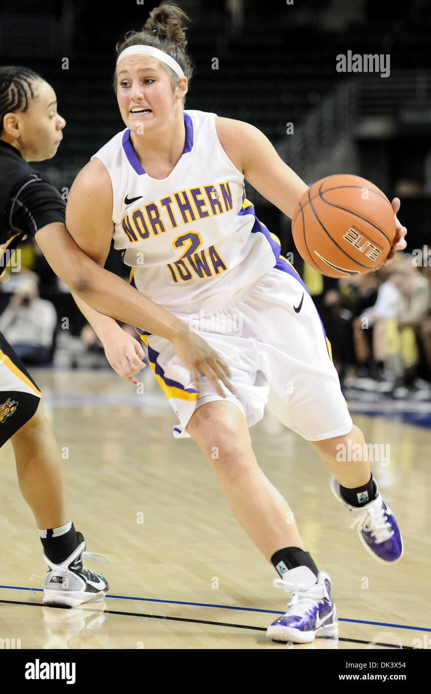 Mar. 12, 2011 - St. Charles, Missouri, U.S - Northern Iowa Katelin Oney ...