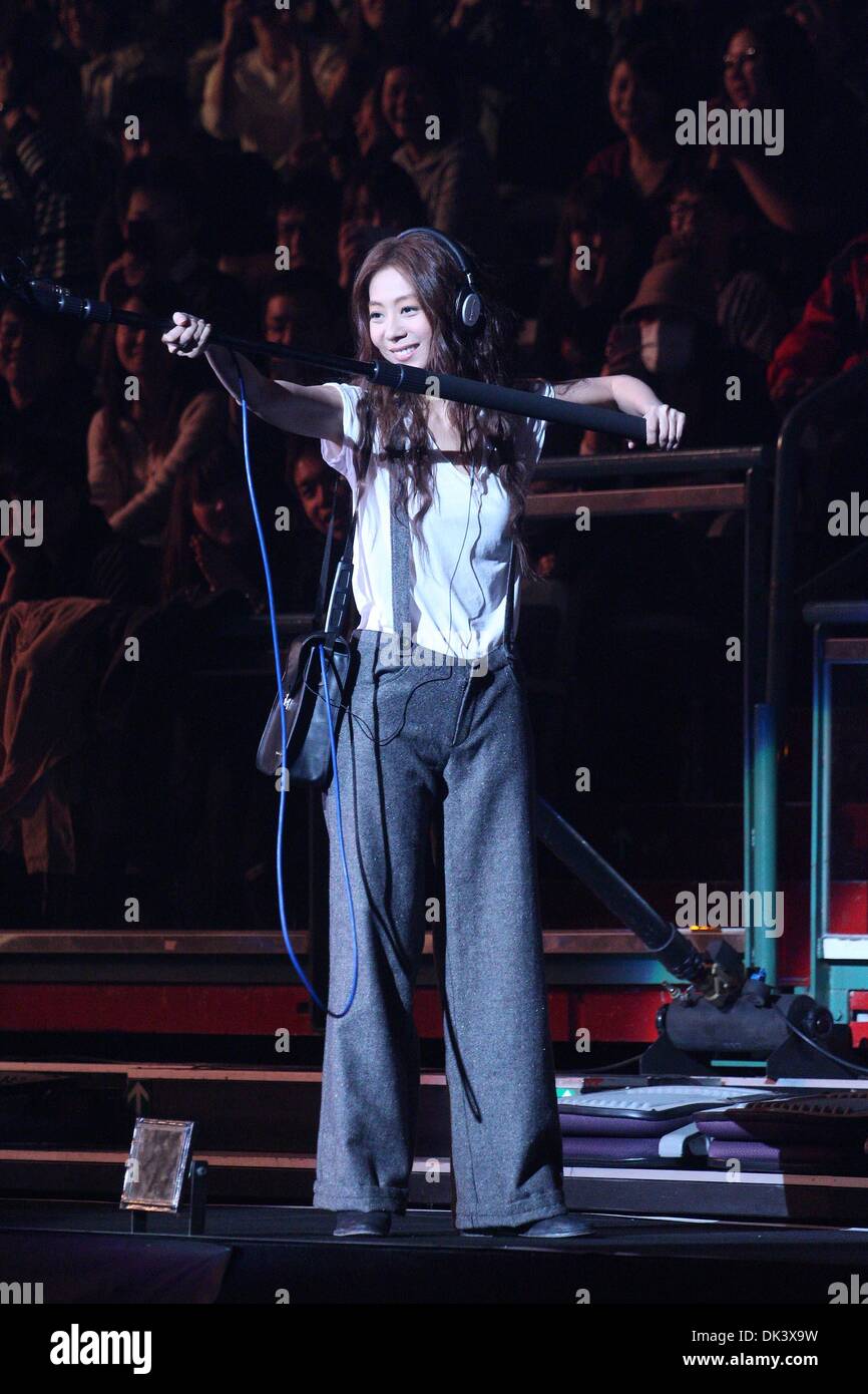 Taipei, China. 30th Nov, 2013. Singer Cheer Chen performs at her ...