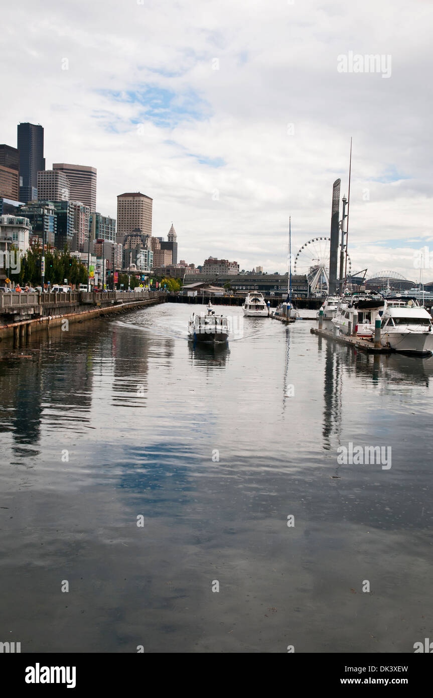 Seattle waterfront, state of Washington, USA Stock Photo - Alamy