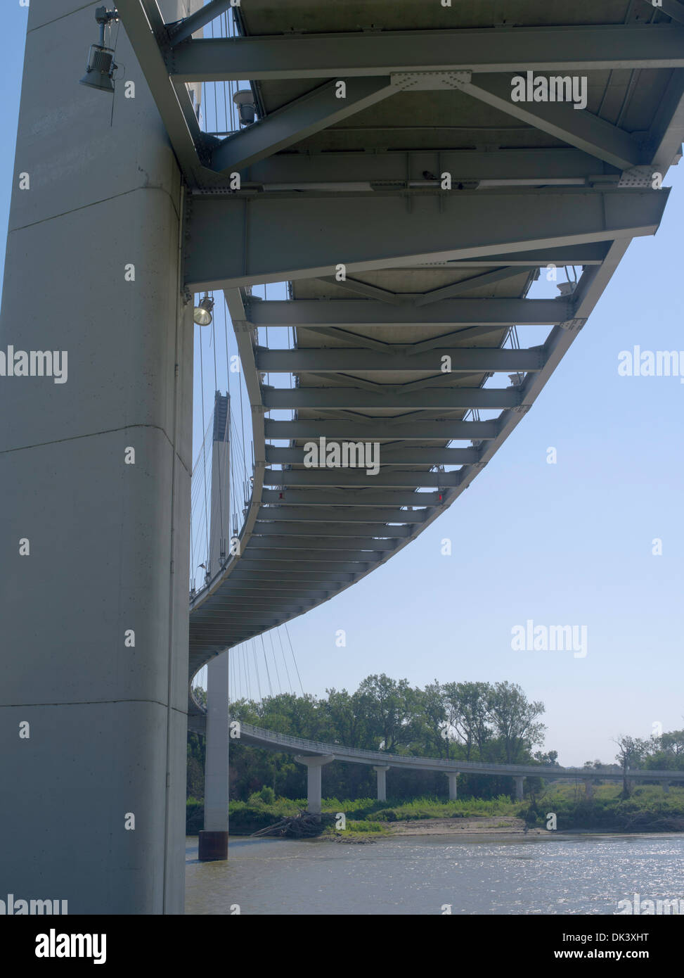 Underside view of the Bob Kerrey Bridge and Missouri River, looking ...