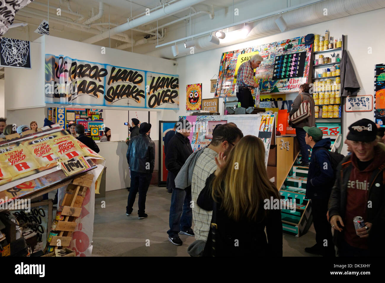 Chelsea art galleries new york hi-res stock photography and images - Alamy