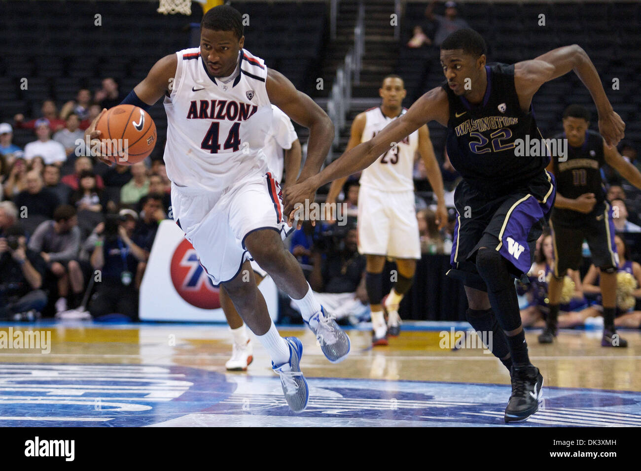 Ari solomon hi-res stock photography and images - Alamy