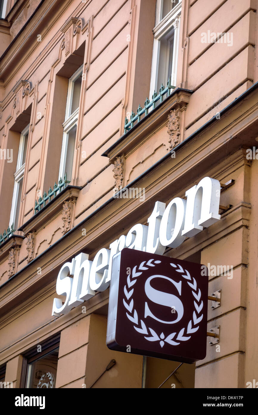 Sheraton Gateway Logo