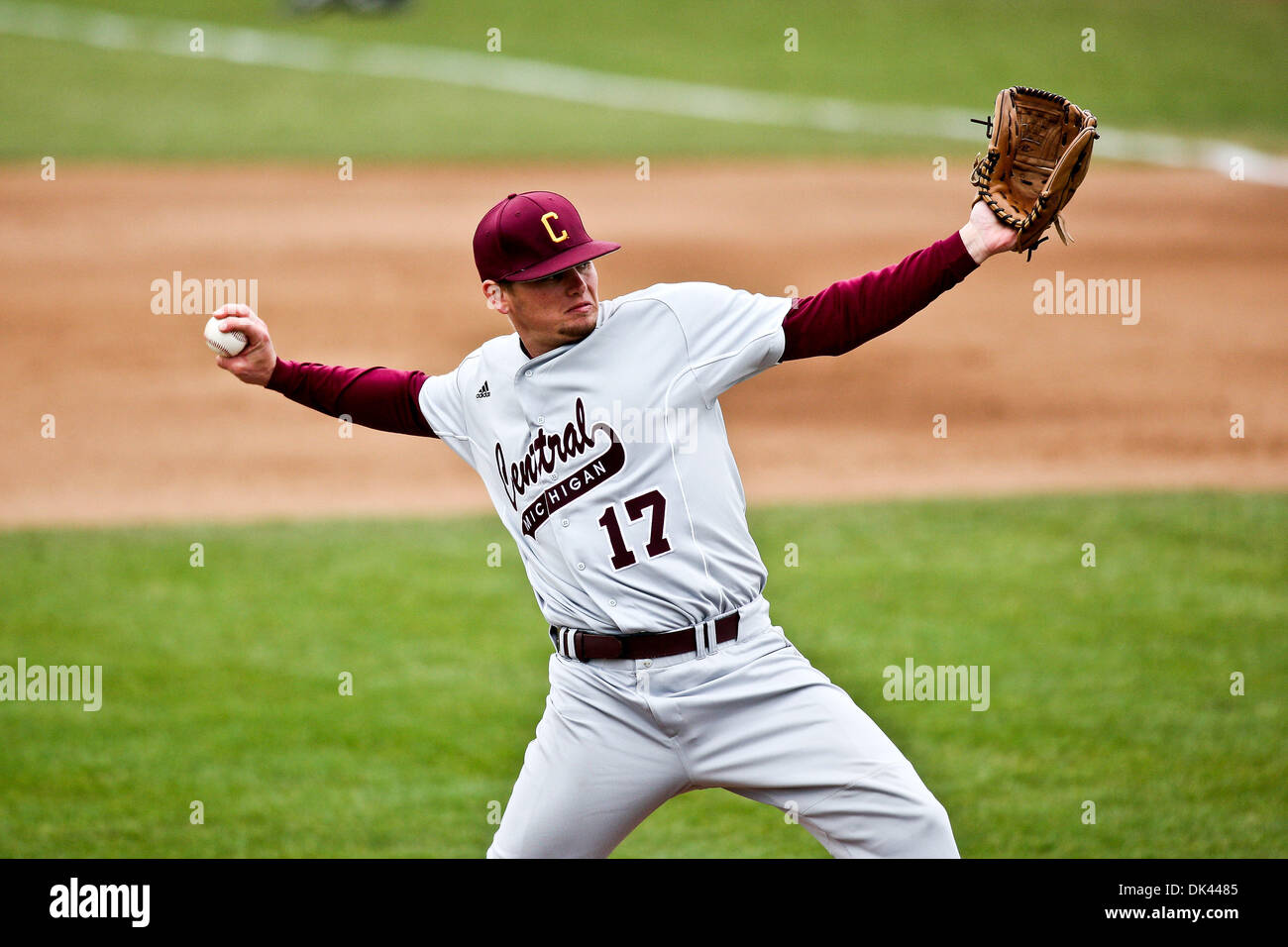 Mar. 19, 2011 - Columbia, Missouri, U.S - CMU pitcher Bryce Morrow (17 ...