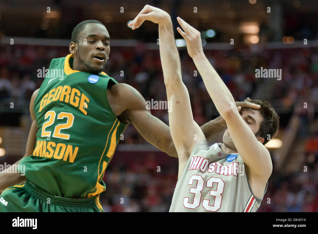 Mar. 20, 2011 - Cleveland, Ohio, U.S - Ohio State guard Jon Diebler (33 ...