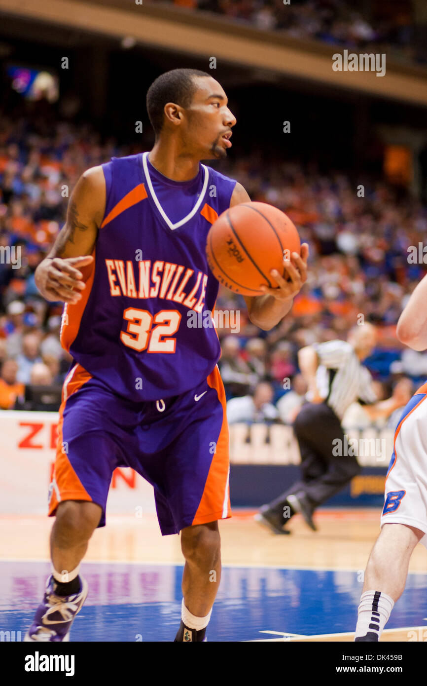 Mar. 21, 2011 - Boise, Idaho, U.S - Evansville forward Kenneth Harris ...