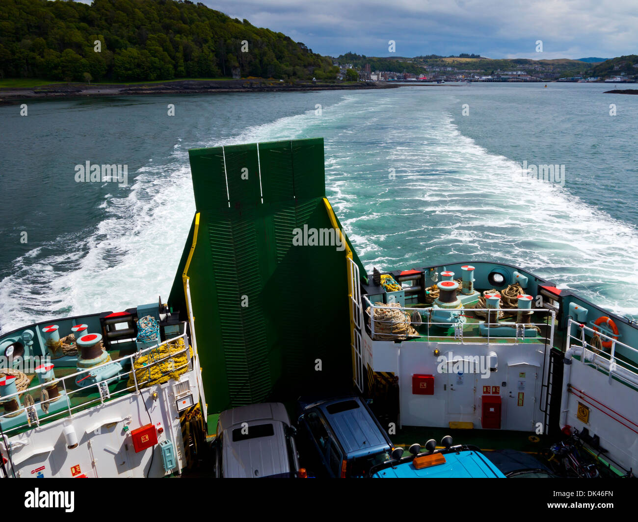 Oban tiree ferry hi-res stock photography and images - Alamy