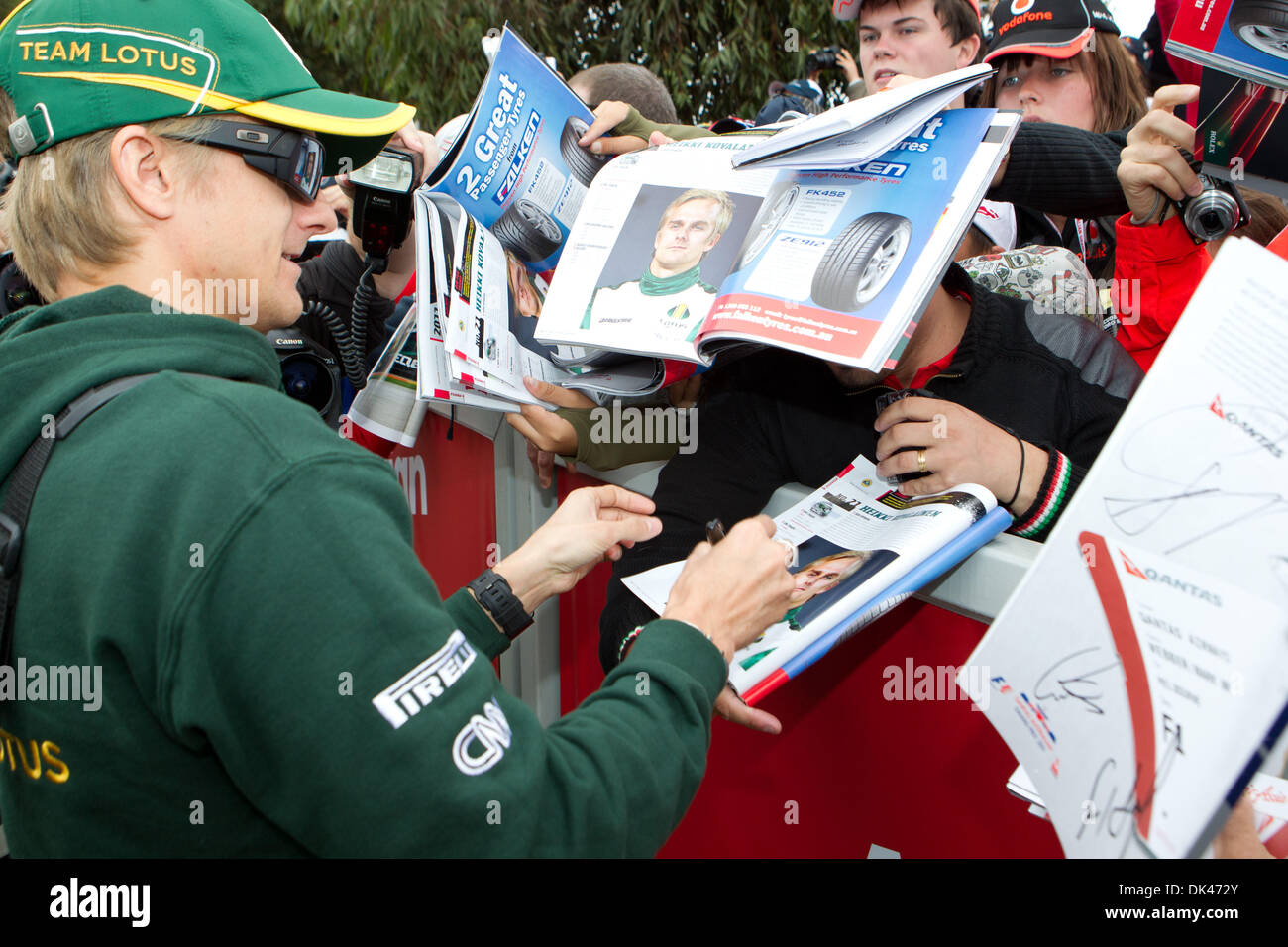Australian grand prix fans hi-res stock photography and images - Alamy