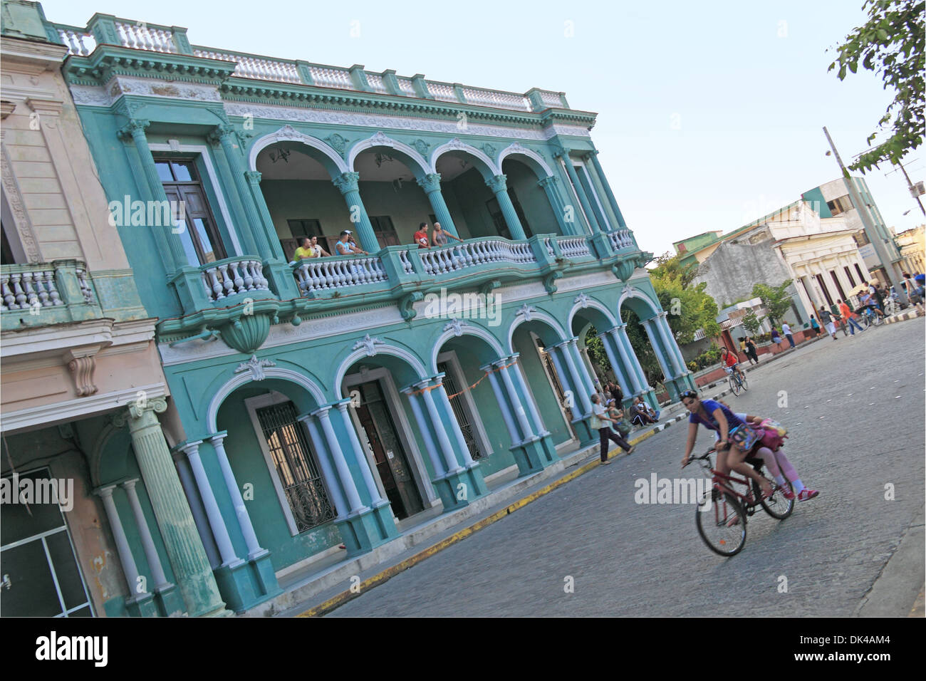 Calle Máximo Gómez, Parque Leoncio Vidal, Santa Clara, Villa Clara ...