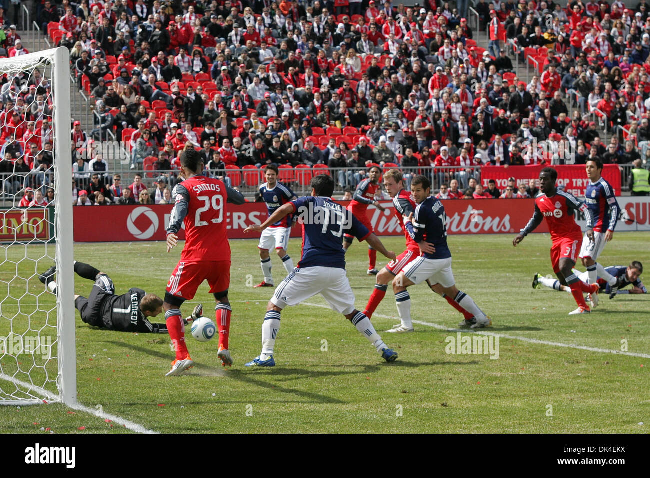 Offside position hi-res stock photography and images - Alamy