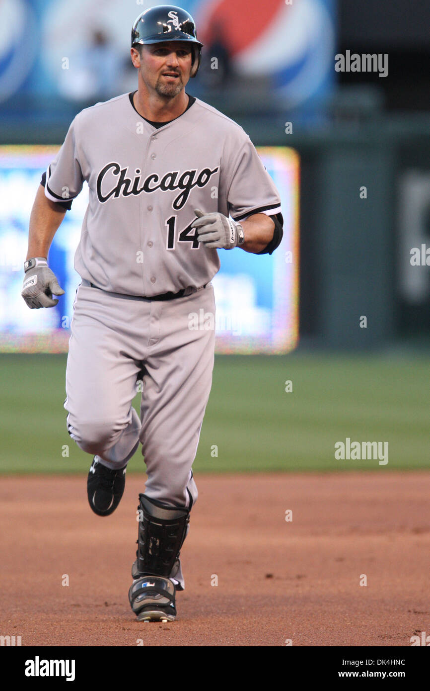 Chicago white sox first baseman hi-res stock photography and images - Alamy