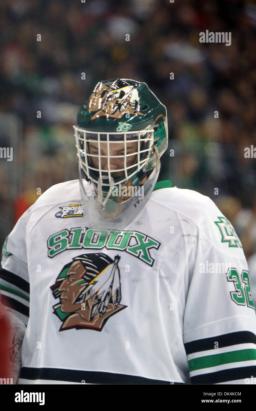 Aaron dell hi-res stock photography and images - Alamy