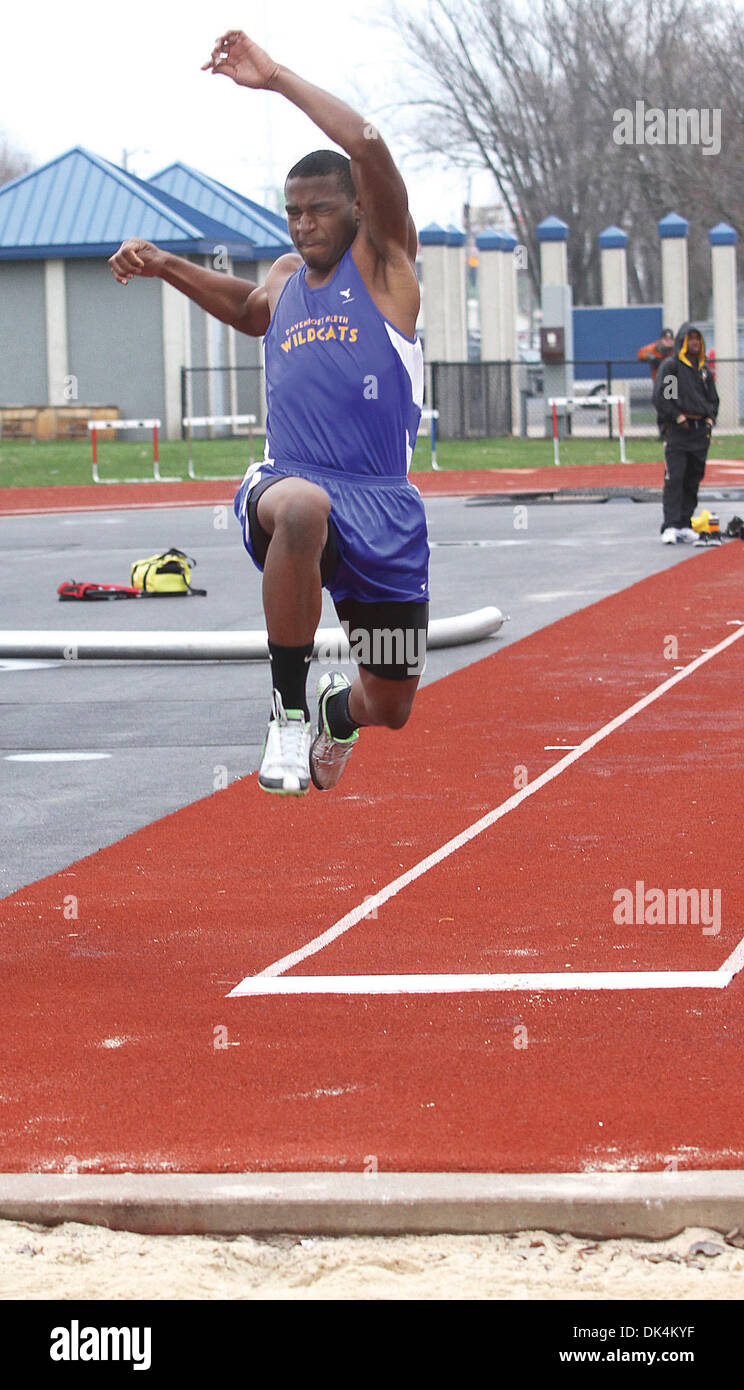 Apr. 8, 2011 - Iowa, U.S. - Davenport North junior Kevin Newell does ...