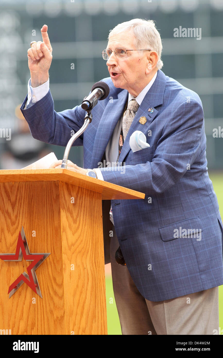 Apr. 8, 2011 - Houston, Texas, U.S - Announcer introducing the players ...