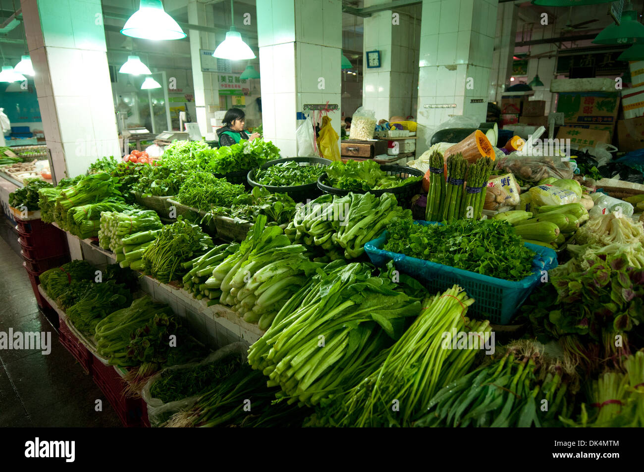 vegetables on food market in Old Town (Nanshi), Shanghai, China Stock ...