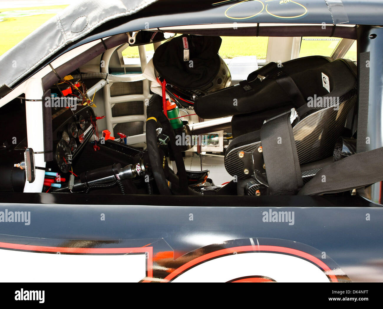 Nascar racecar hi-res stock photography and images - Alamy
