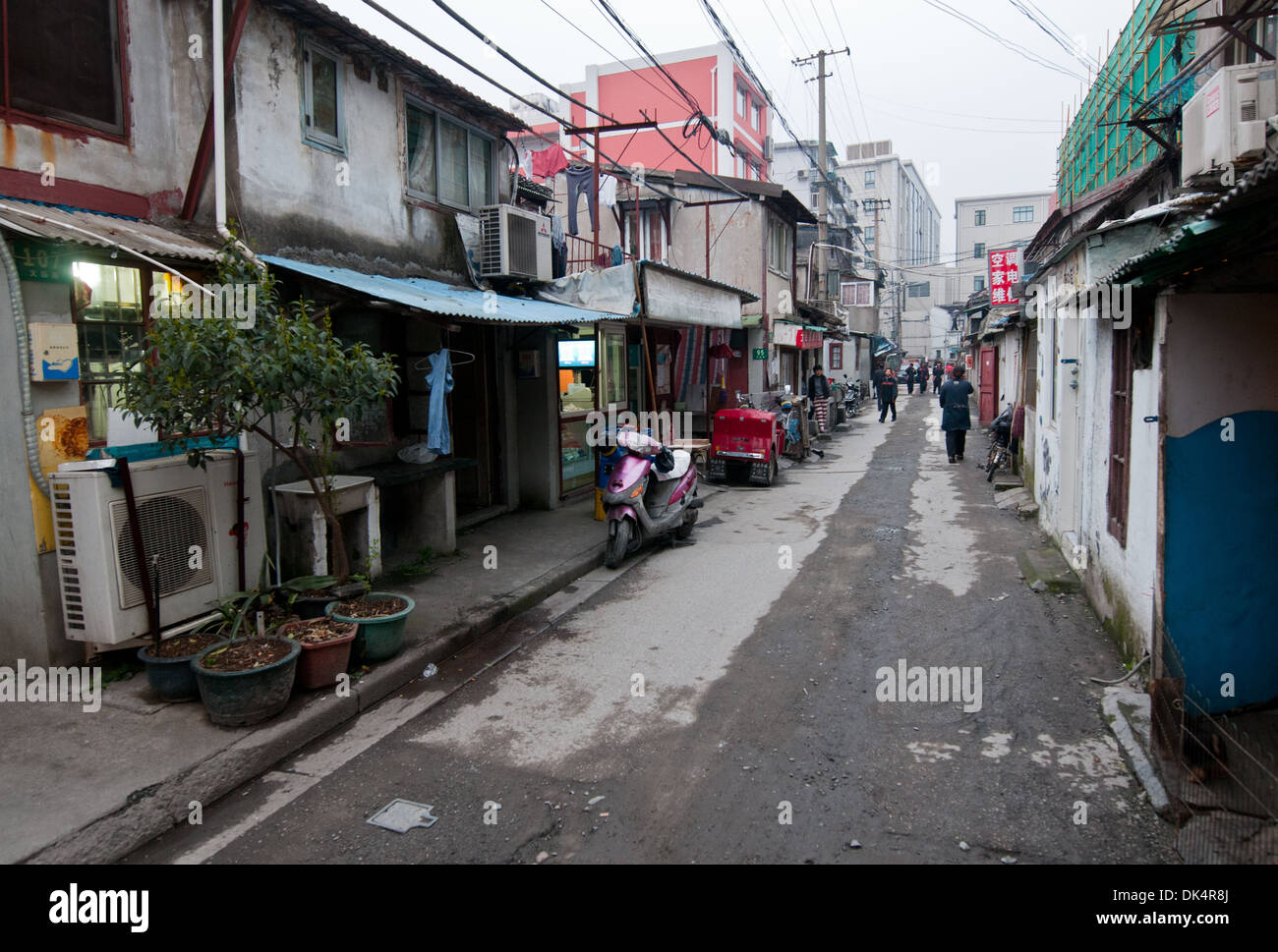 Old Town (Nanshi), Shanghai, China Stock Photo - Alamy