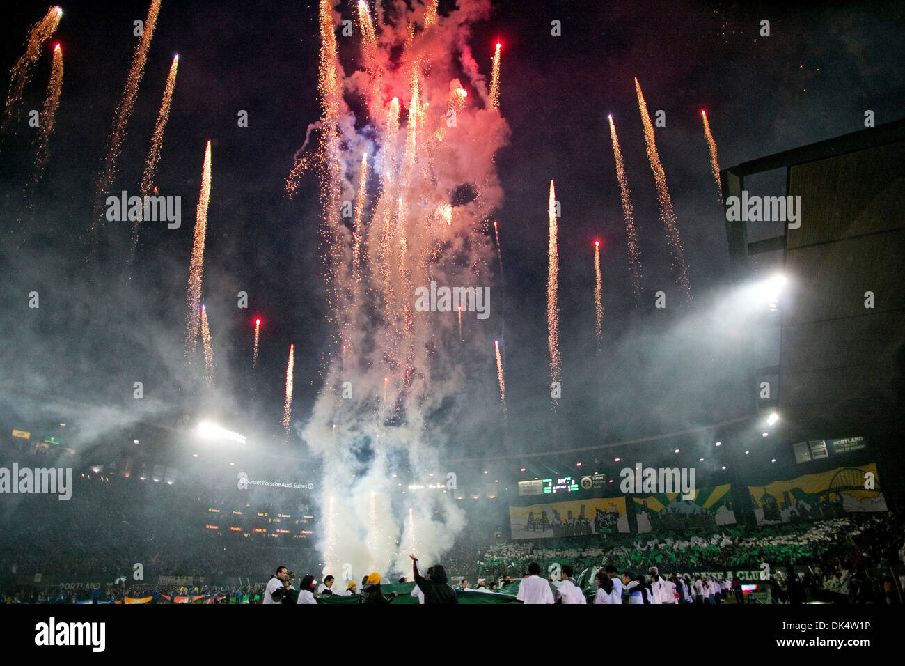 Home firework display hi-res stock photography and images - Alamy
