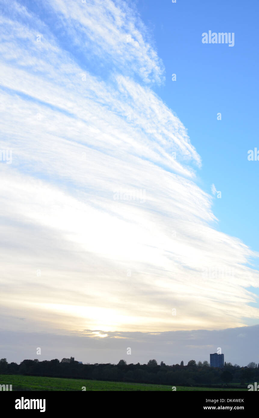 Sweeping clouds hi-res stock photography and images - Alamy