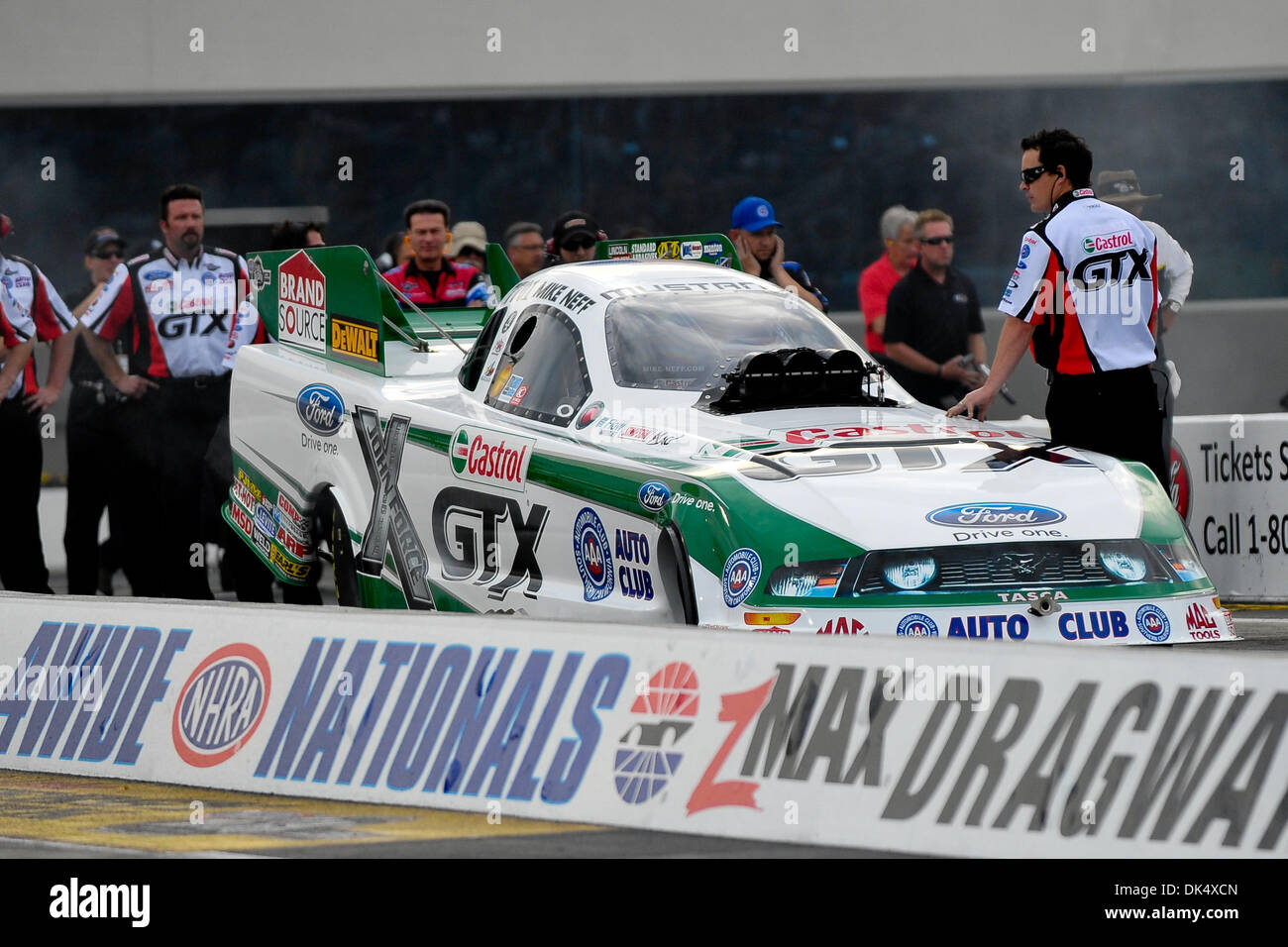 Nhra 4 wide nationals hi-res stock photography and images - Alamy