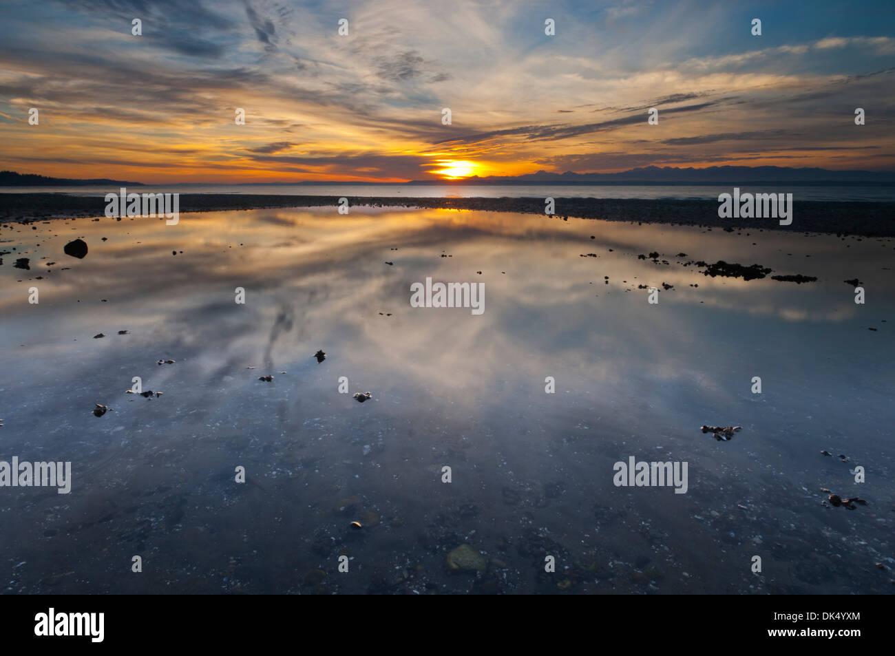 Sunset over the Puget Sound at Picnic Point County Park, Snohomish ...