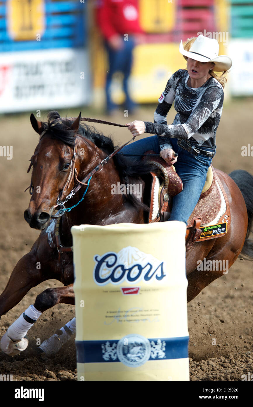 Apr. 16, 2011 - Red Bluff, California, U.S - Barrel racer Lindsay Sears ...