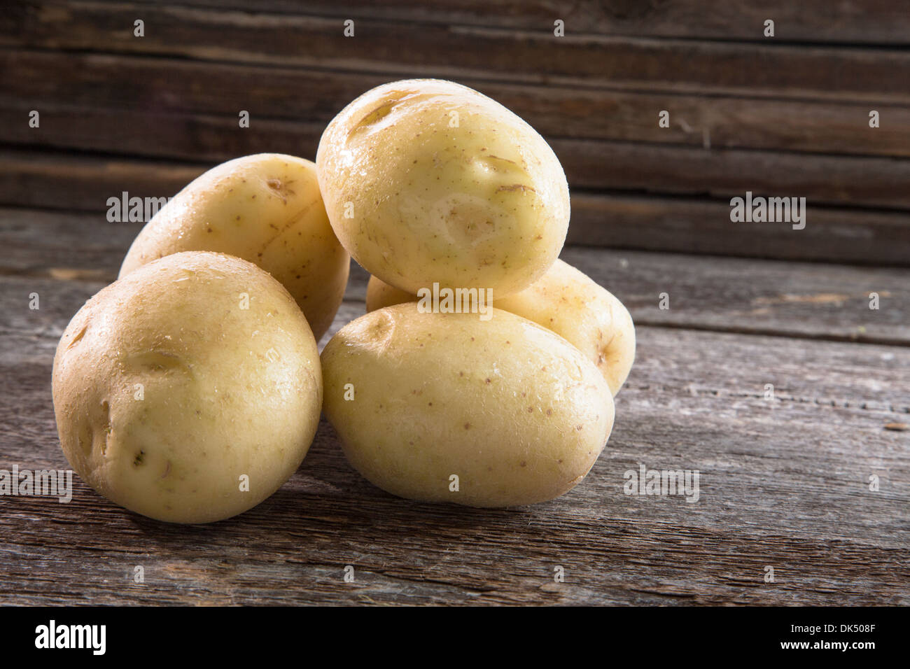 Five potatoes hi-res stock photography and images - Alamy