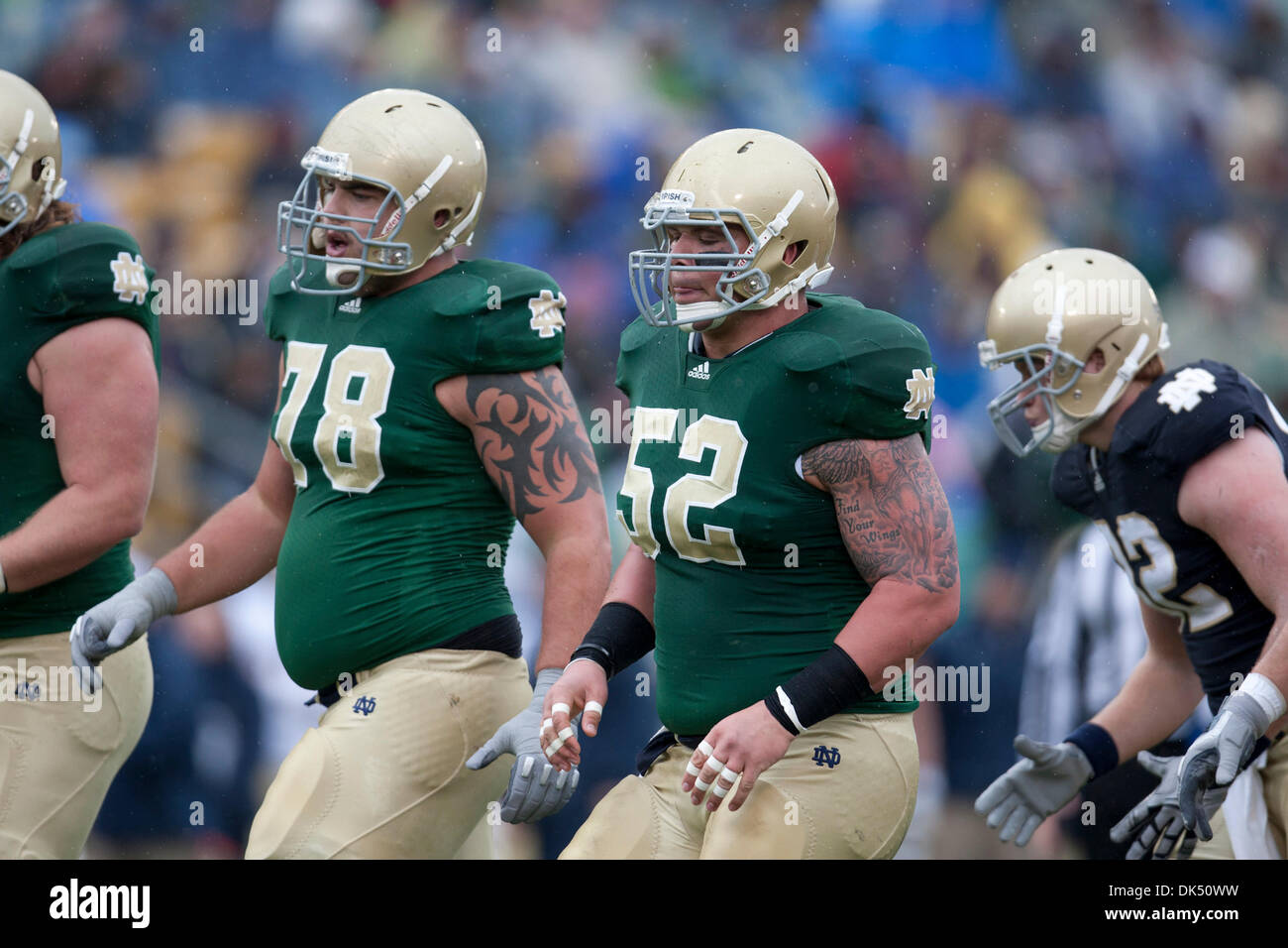 Apr. 16, 2011 - South Bend, Indiana, U.S - Notre Dame center Braxston ...