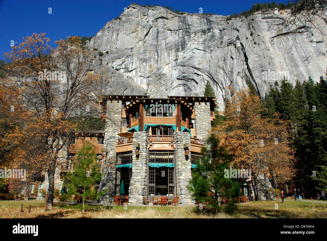 Indian village of ahwahnee yosemite hi-res stock photography and images ...