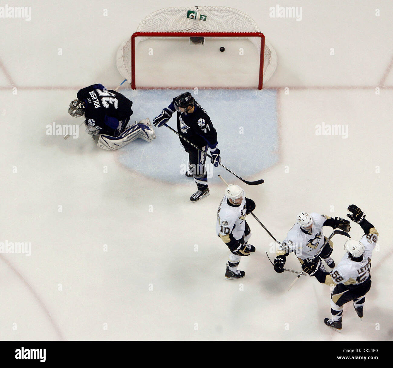 Apr 20, 2011 - Tampa, Florida, U.S. - Tampa Bay Lightning goalie DWAYNE ...
