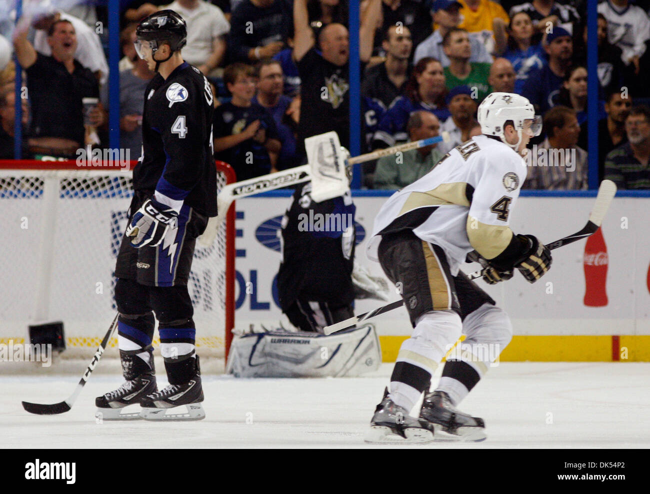 Apr 20, 2011 - Tampa, Florida, U.S. - Tampa Bay Lightning goalie DWAYNE ...
