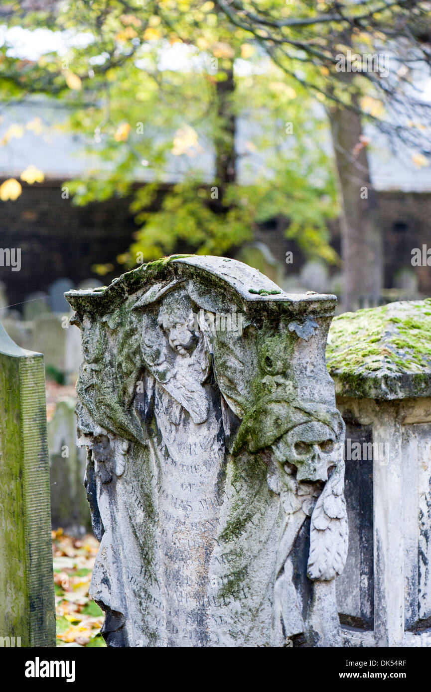 Bunhill Fields Burial Grounds, London, United Kingdom Stock Photo - Alamy