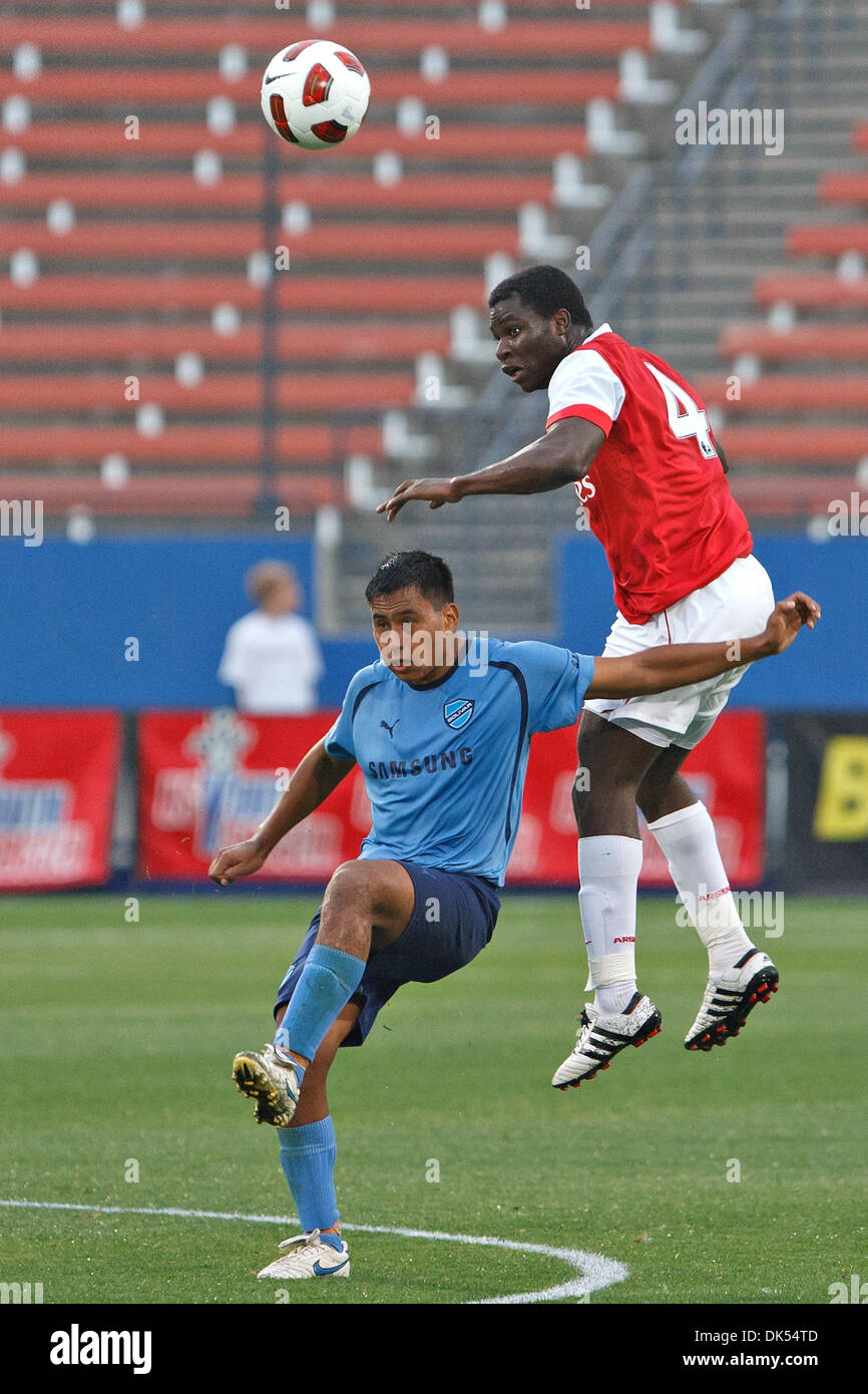 Apr. 20, 2011 - Frisco, Texas, US - Arsenal's Emmanuel Frimpong (4) in ...