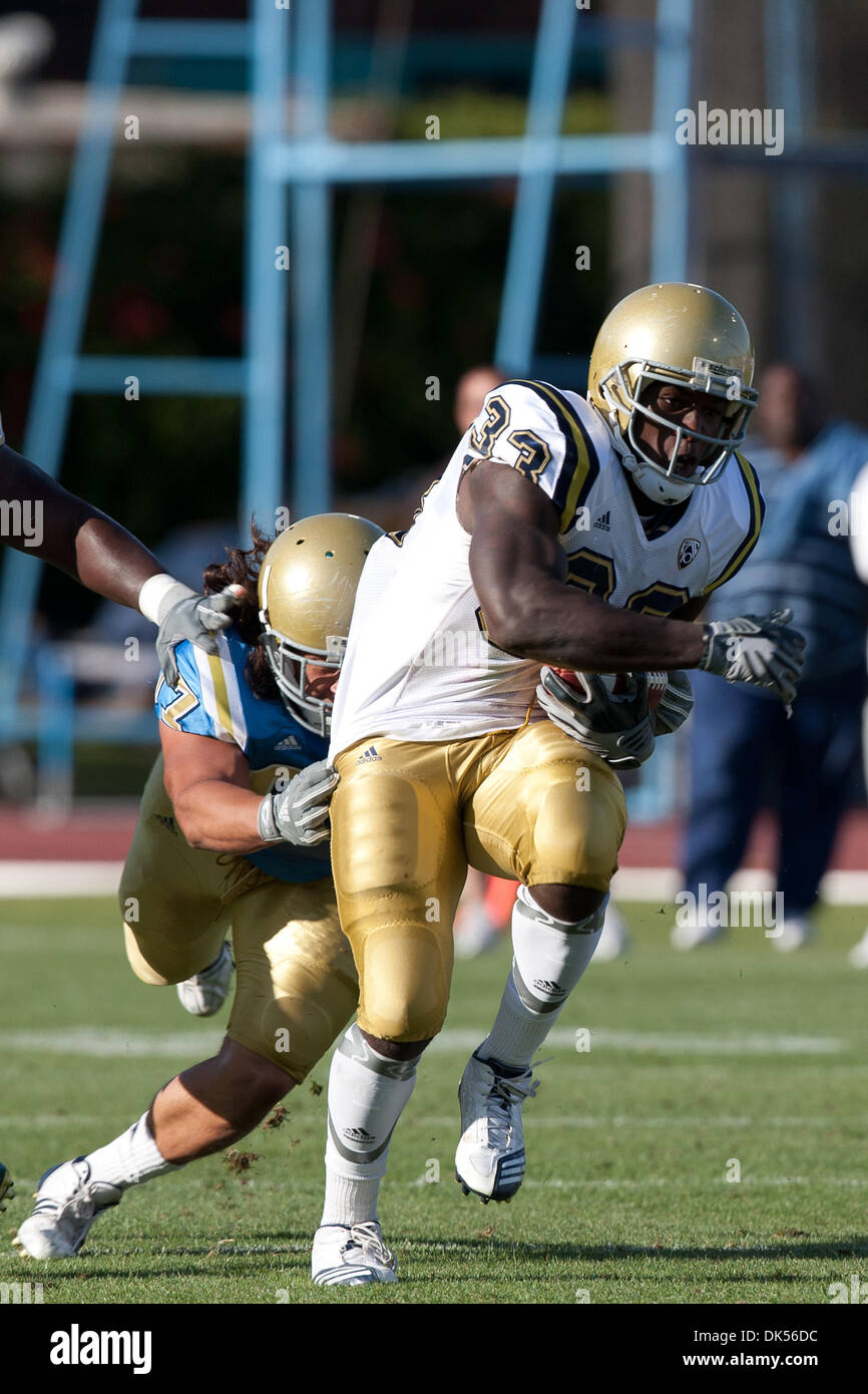 Damien holmes ucla defensive end hi-res stock photography and images ...