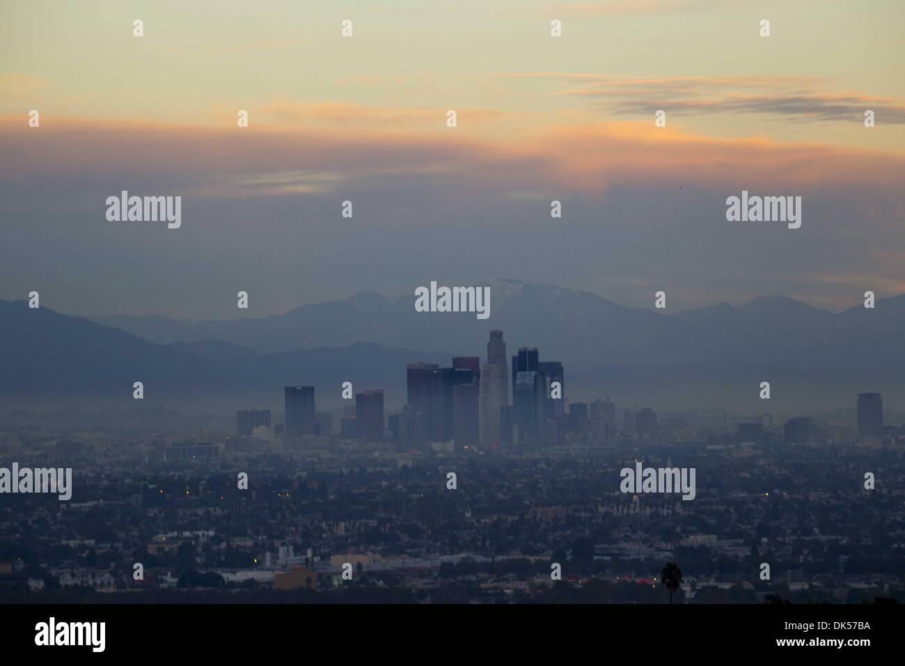Los Angeles, California, USA. 26th Nov, 2013. The downtown Los Angeles ...