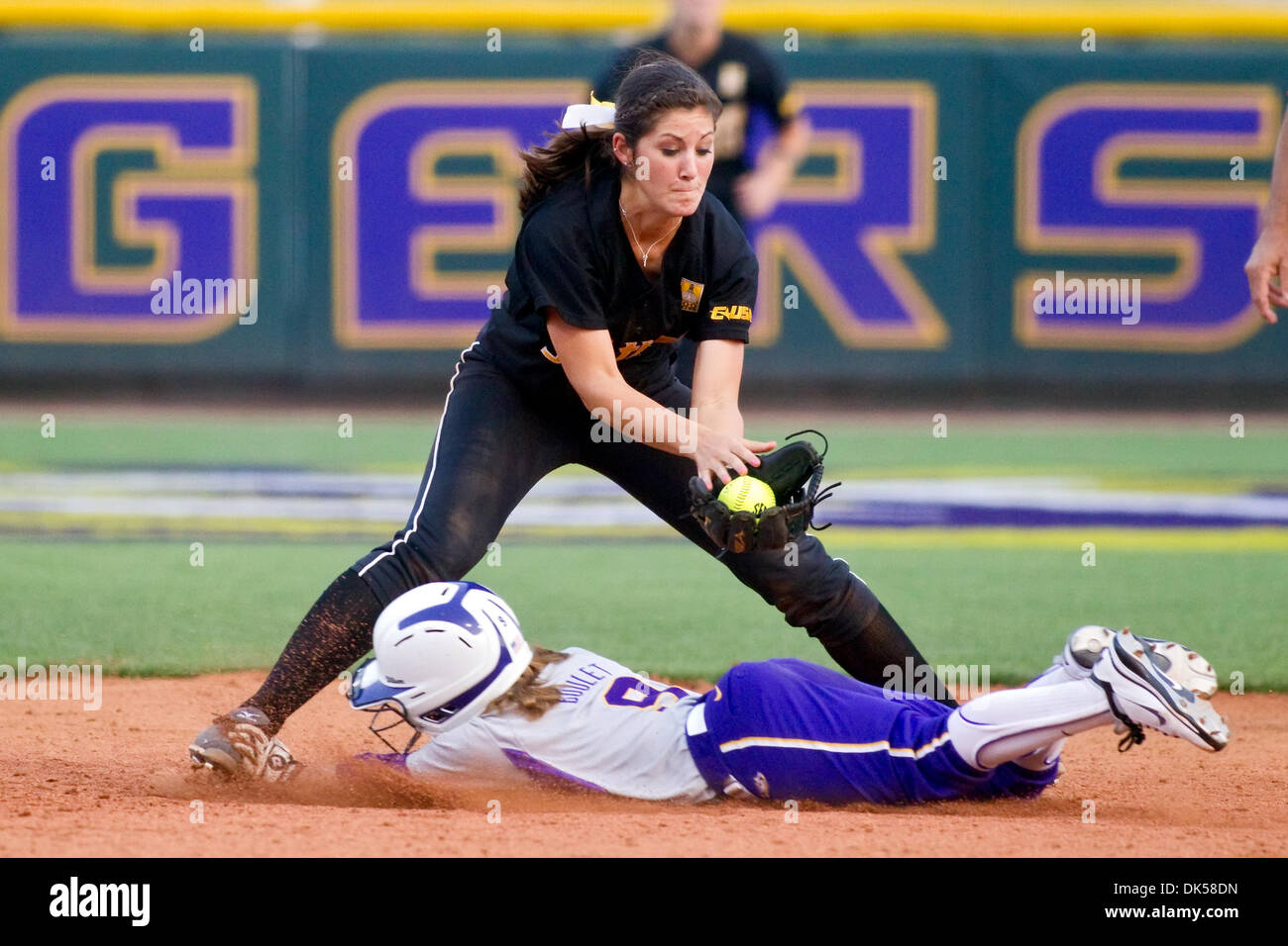 Apr. 27, 2011 - Baton Rouge, Louisiana, U.S - 27 April 2011; Southern ...