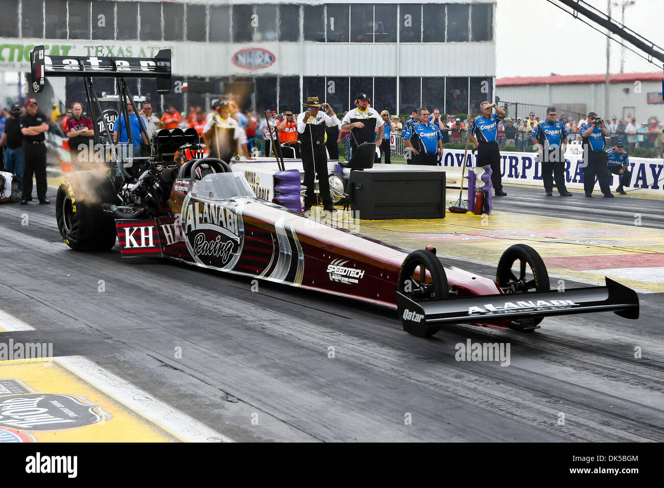April 30, 2011 - Baytown, Texas, U.S - Larry Dixon (1) driver for Al ...