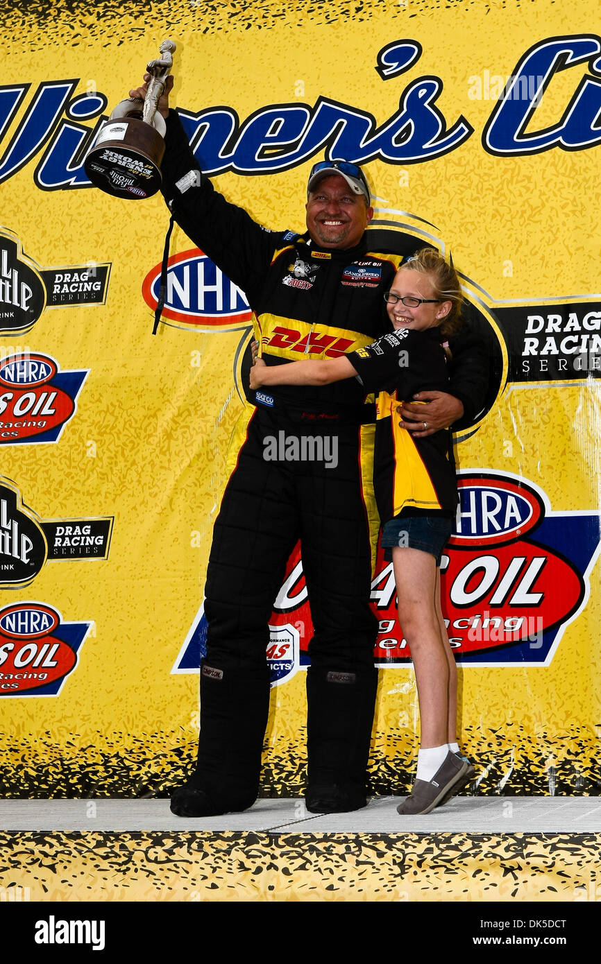 May 1, 2011 - Baytown, Texas, U.S - Jeff Arend (Funny Car) and his ...