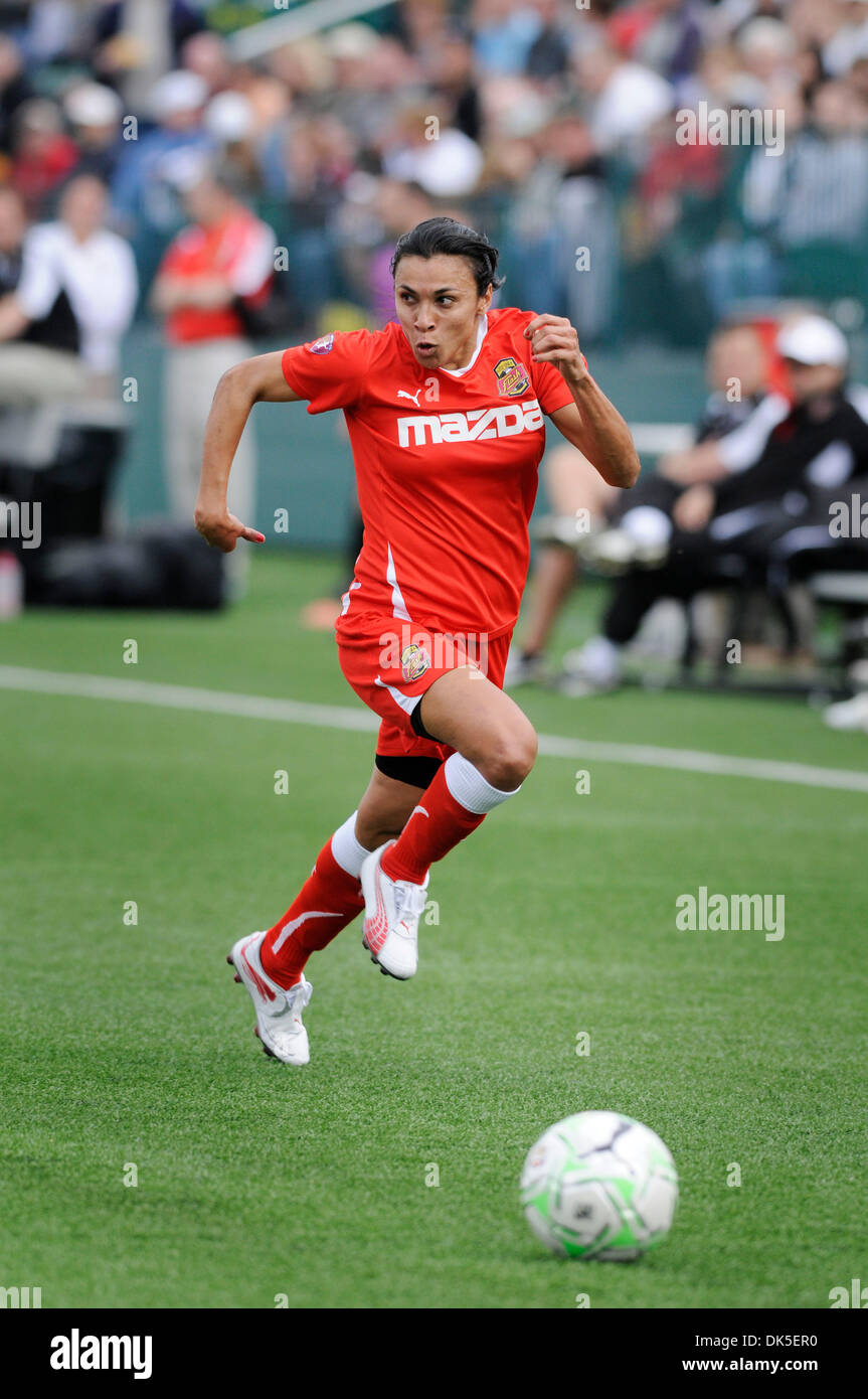 May 01, 2011: . The WNY Flash defeated the Atlanta Beat 3-0 at Sahlen's ...