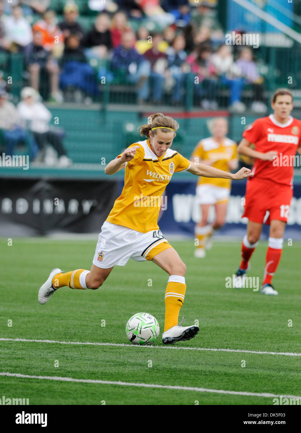 May 01, 2011: . The WNY Flash defeated the Atlanta Beat 3-0 at Sahlen's ...